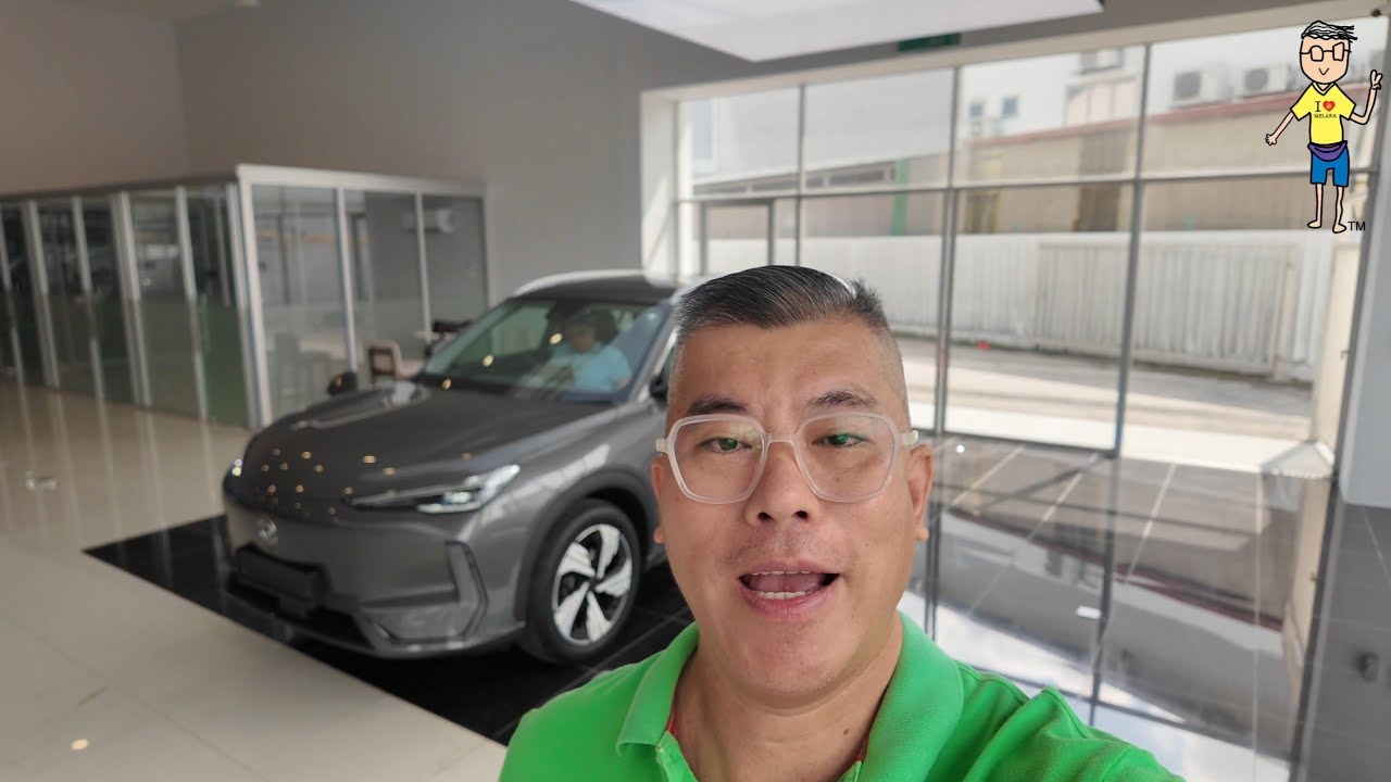 Don't buy the wrong spec. Proton e.Mas 7 finally launched. - YouTube