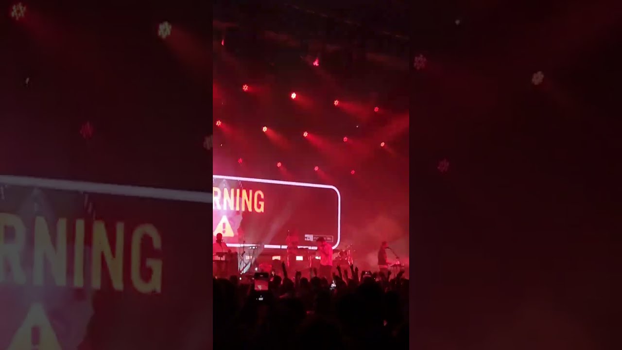 Bastille - Distorted Light Beam (São Paulo 09-09-2022) - YouTube