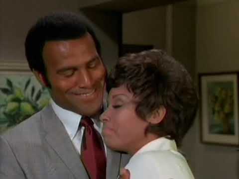 Julia -- starring Diahann Carroll / ep. 80 - YouTube