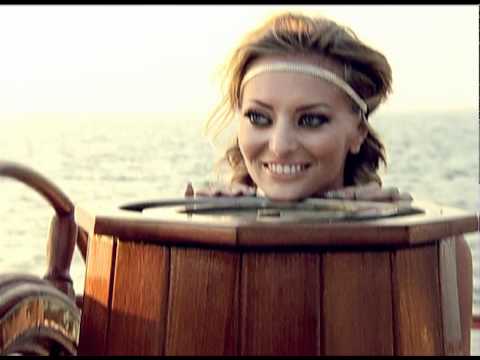 Making Of Delia for FHM transfer RO 28jun 4c115f