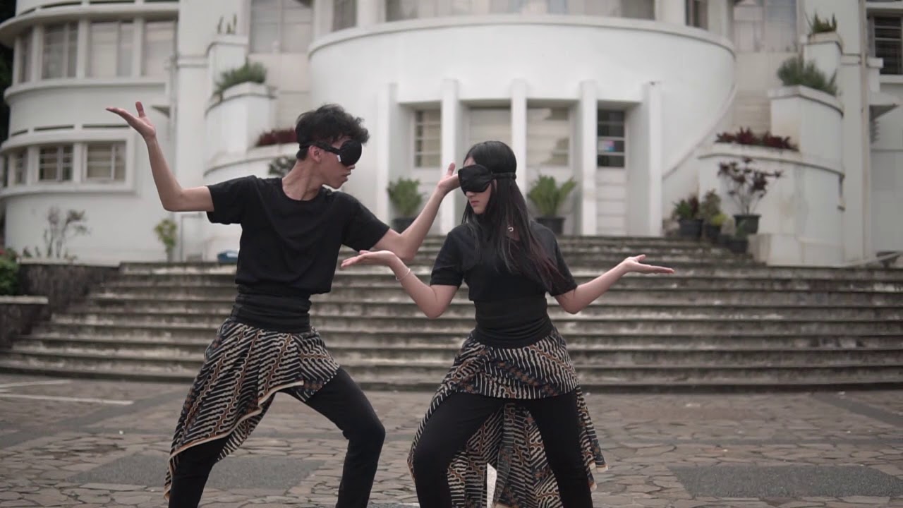 BLIND DANCE BY SANDRINA - YouTube