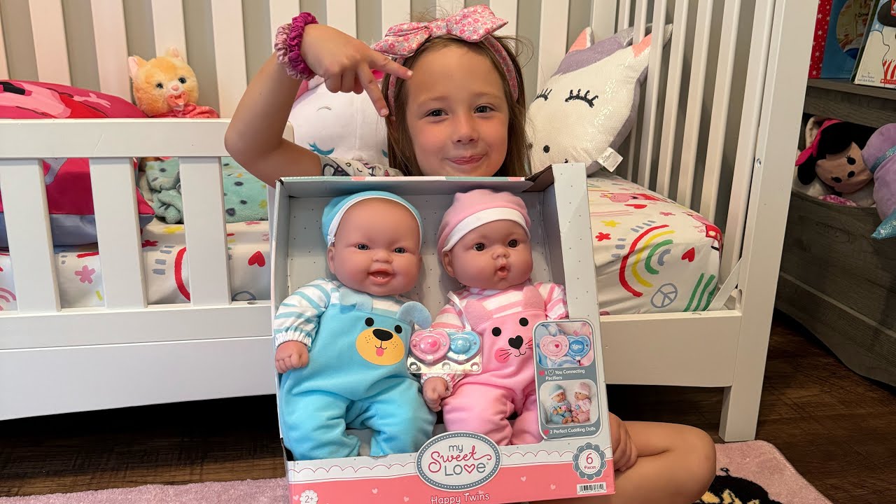 Hailey’s UNBOXING and REVIEW of her new twin babies! #toyunboxing # ...
