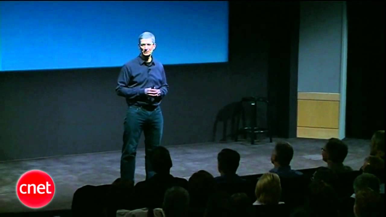 CNET News: Tim Cook takes the stage as Apple's CEO - YouTube