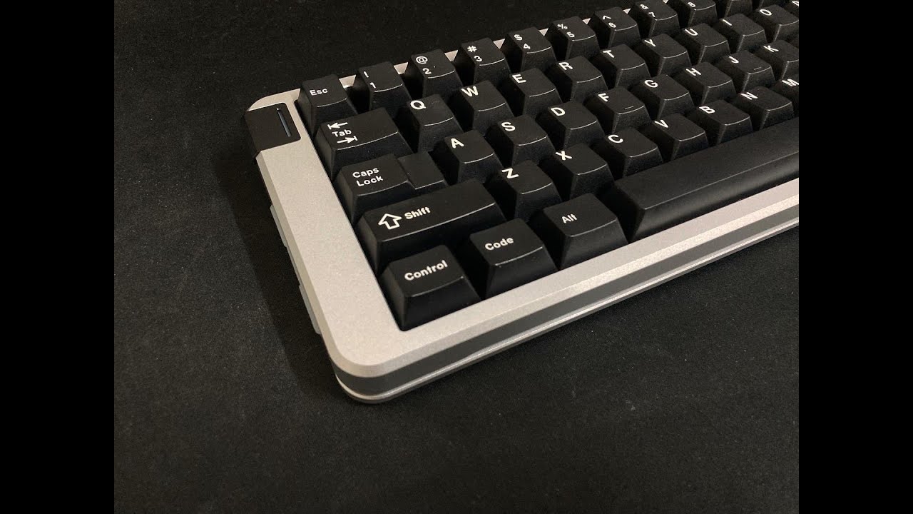 Space65 R3 typing sound - YouTube