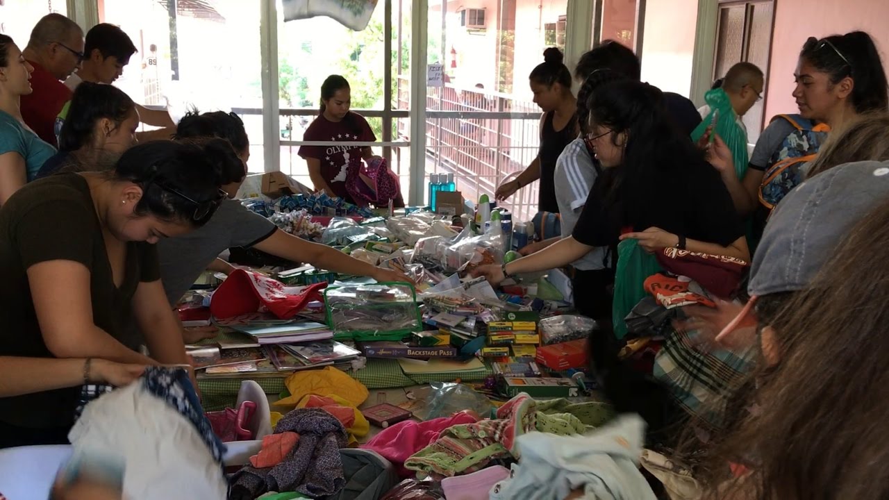 Day 3 - Philippine Service Program - Sorting Donations (Dec. 30, 2016 ...