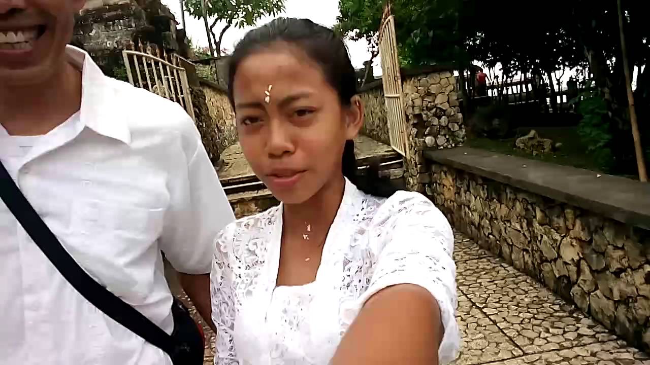 Uluwatu Temple Pagerwesi #8 - YouTube