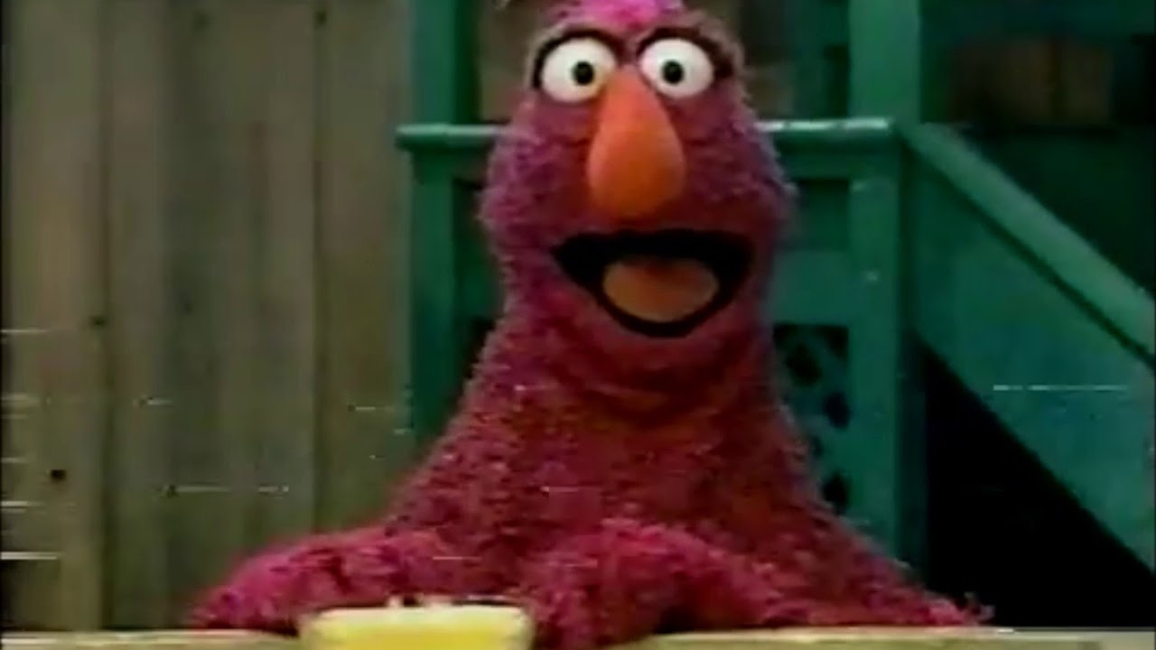 Sesame Street - Telly Monster, Stamp Putter Onner - YouTube