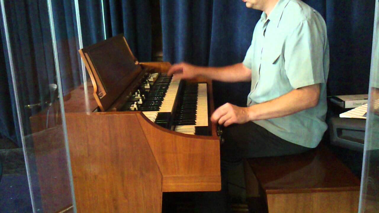 Adrian Rose Hammond A100 and Leslie 910 - YouTube