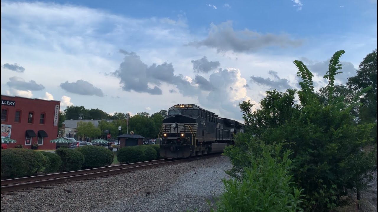 NS 4472 Leads P72 (NB) Thru Norcross, GA 8/11/2023 - YouTube
