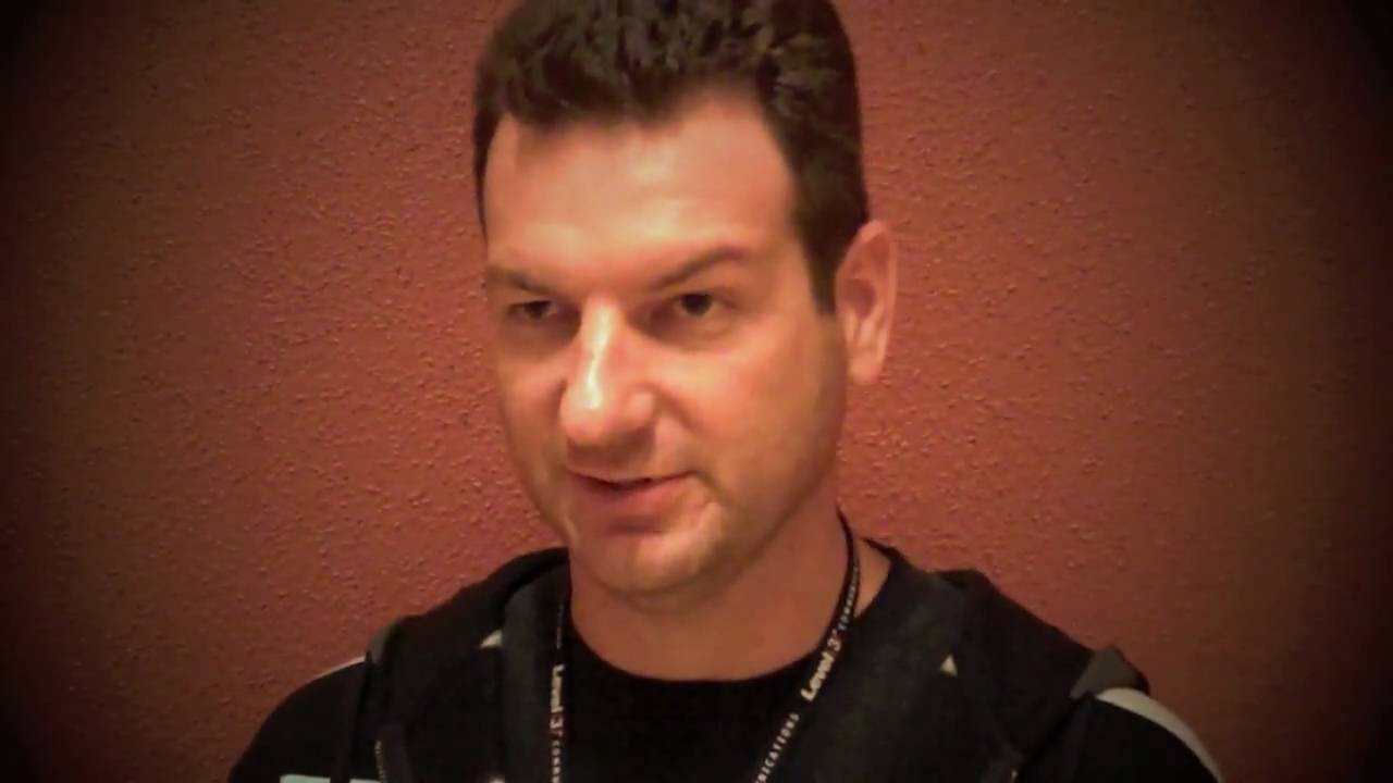 Boxee CEO Avner Ronen talks Boxee Beta and Boxee Box Release - YouTube