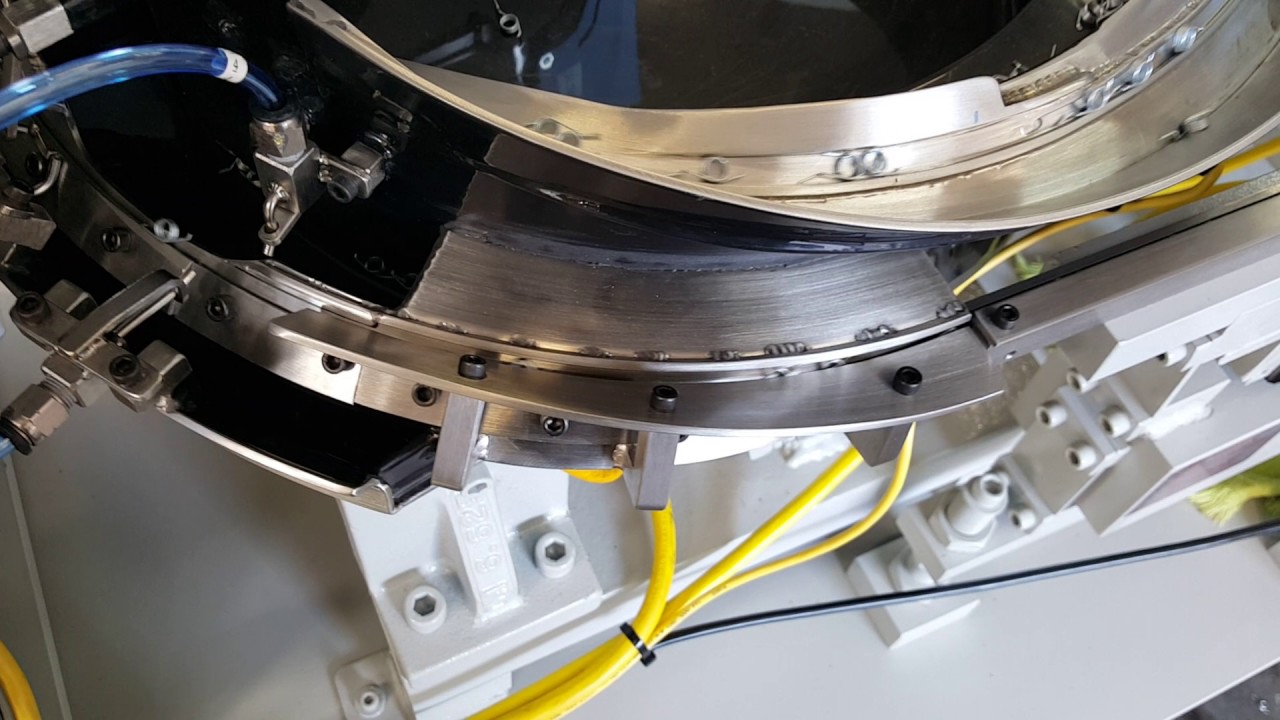 Bent leg torsion spring - YouTube