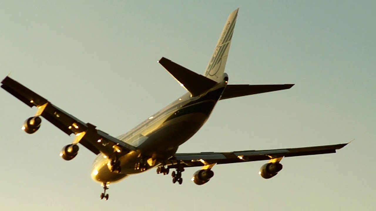 Evergreen landing Ramstein - YouTube