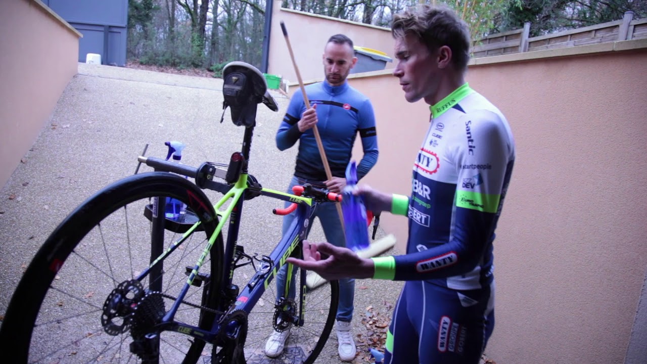 Les conseils de Yoann Offredo en vidéo #2 - L'entretien du vélo après l ...