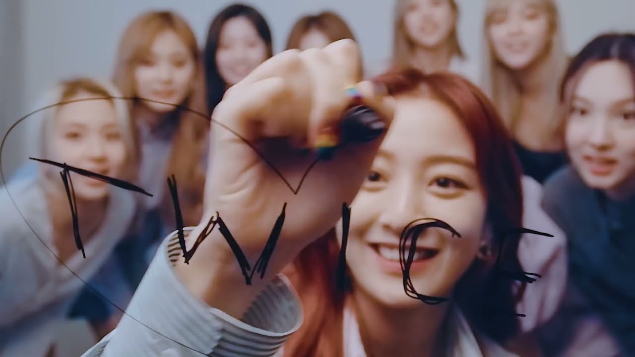 [TWICE 1001] Jihyo - The Great TWICE Leader - YouTube