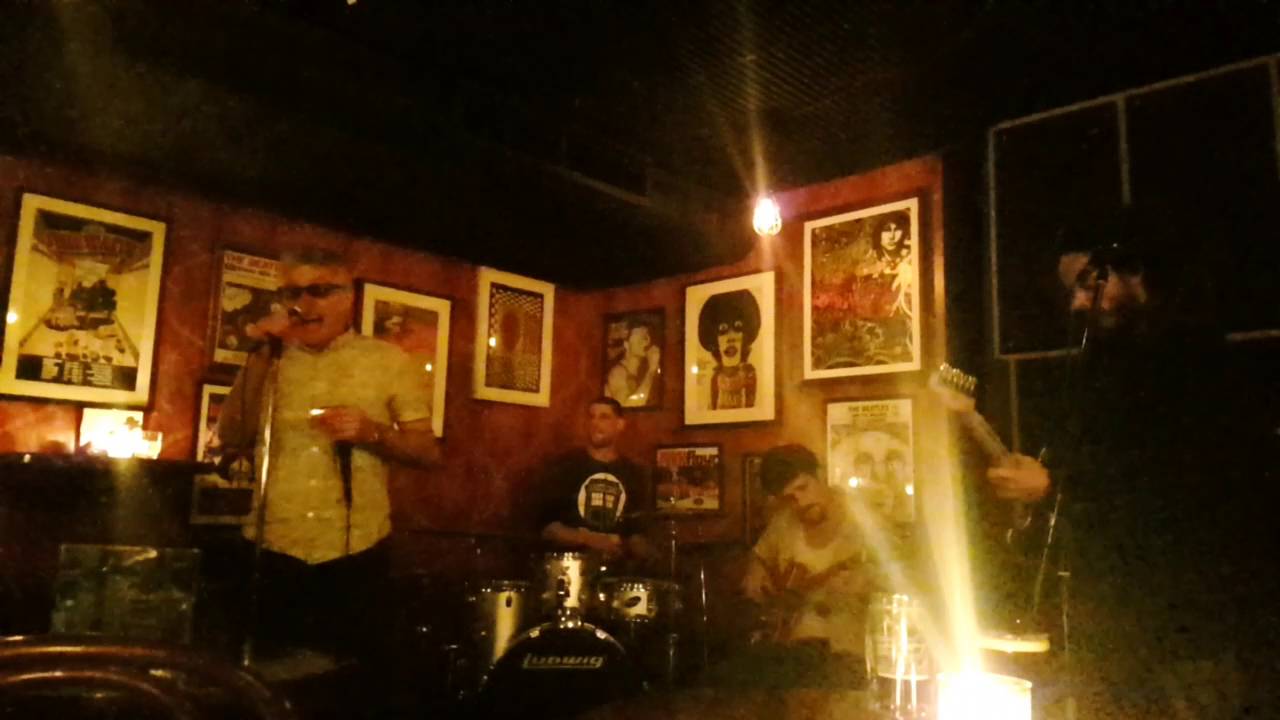 CONTINENTAL ROBERT SUSZ & The Mojo Bojos at Mojo Bar - Sydney - YouTube