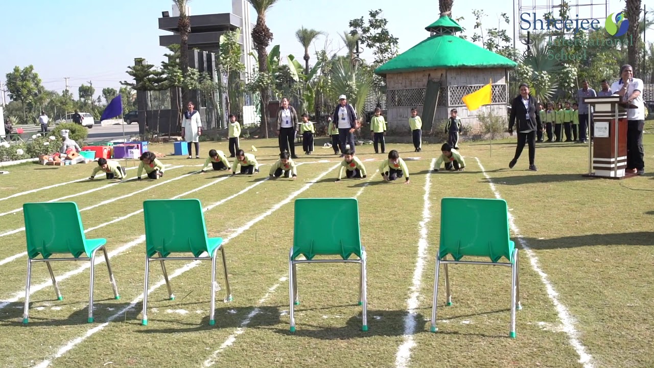 Crawl under the Chair | Run for Fun 16 Nov 18 - YouTube