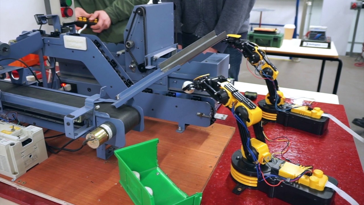 Mechatronics Assembly Cell - YouTube