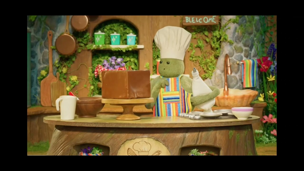 The Tiny Chef Show Episode 7 Opera Cake - YouTube
