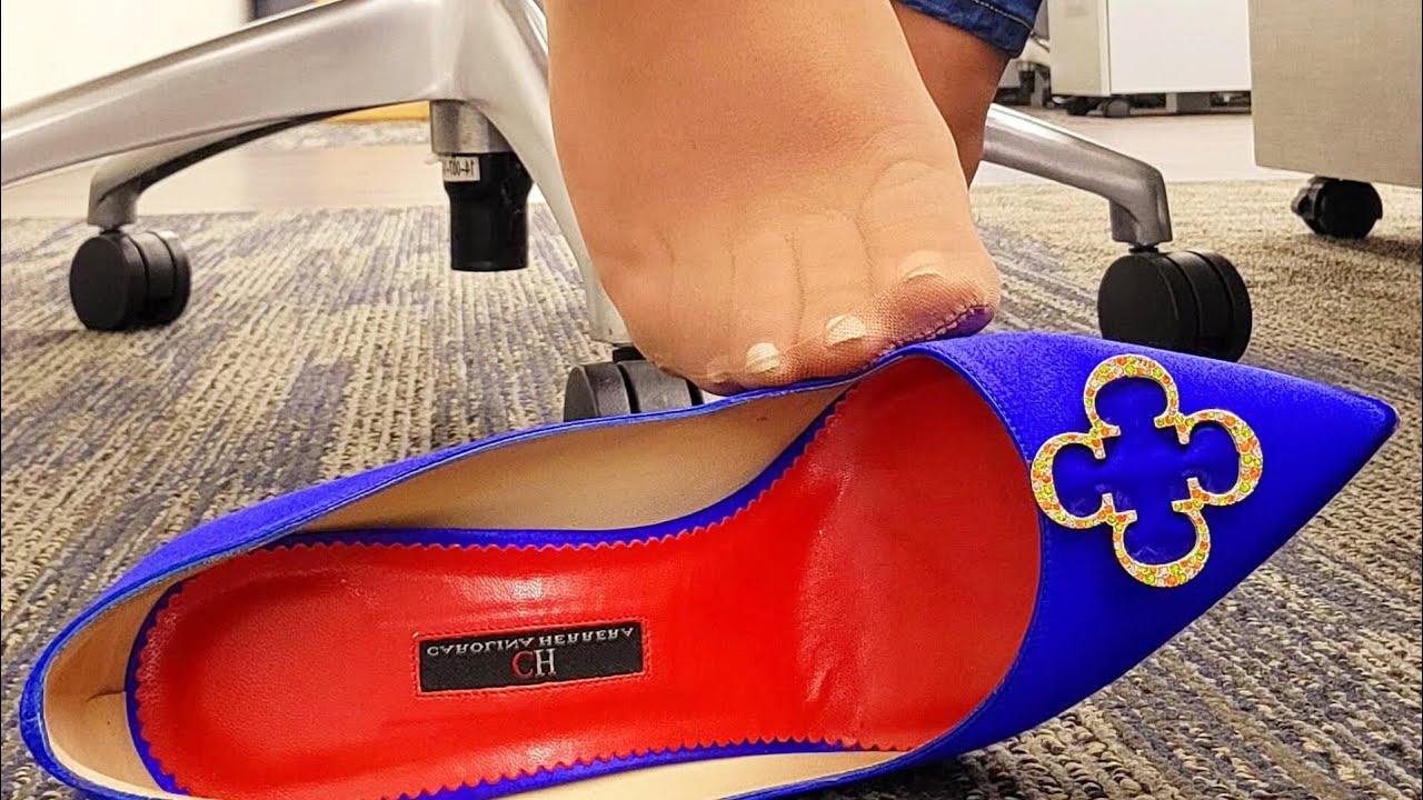 Comfortable designer heel shoes for women's | Designer shoes collection ...