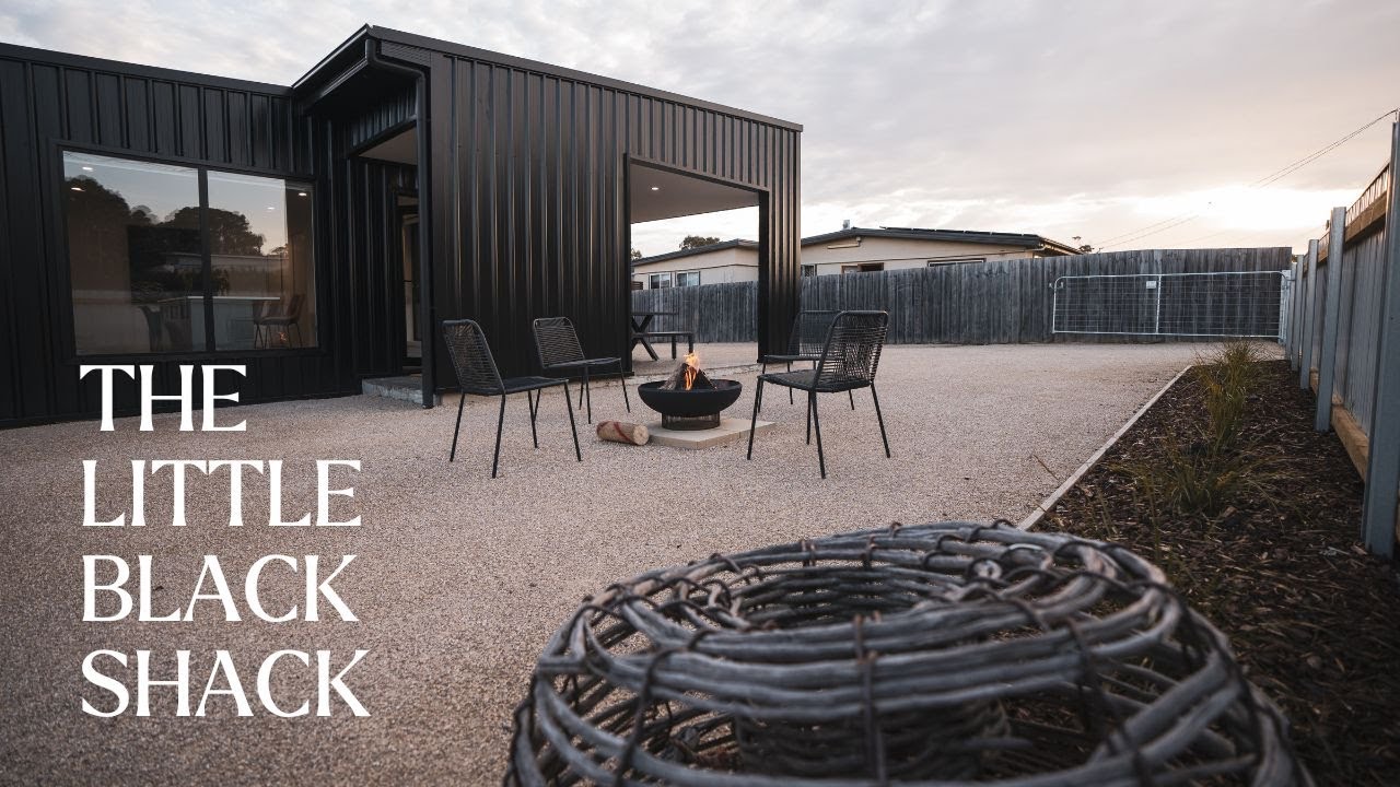 Inside A Modern Black Beach Shack Airbnb in Northern Tasmania | The Little Black Shack (House ...