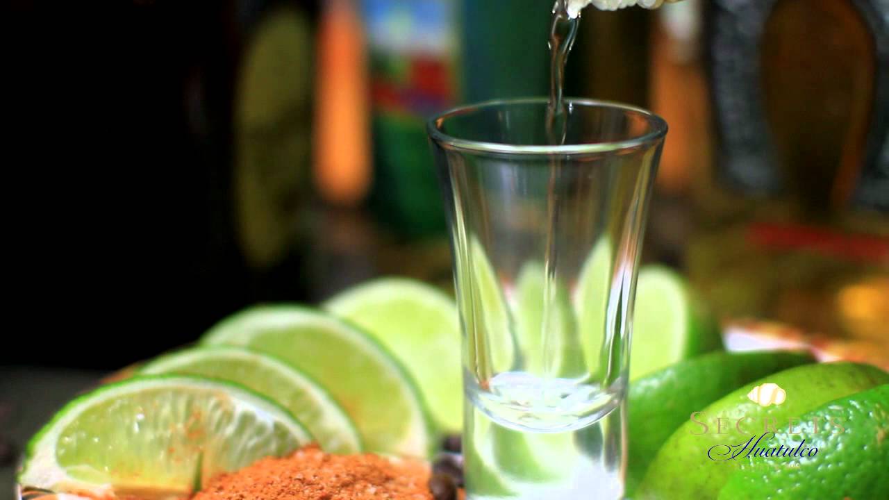 Mezcal & Tequila Tasting @ Secrets Huatulco by LunaGainza.com - YouTube