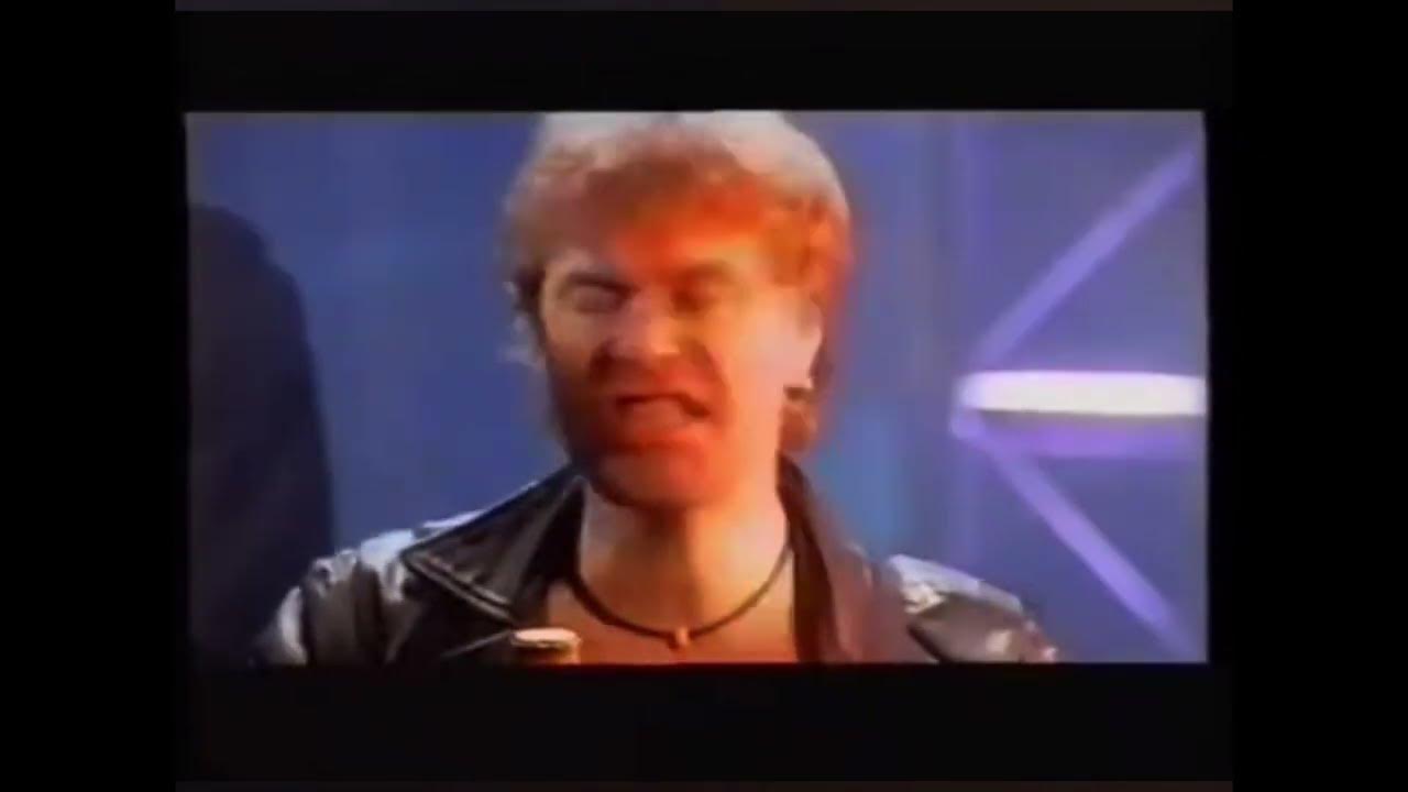 Kim Larsen & Bellami ~ Flyvere I Natten (Eleva2eren TV2 1989) - YouTube