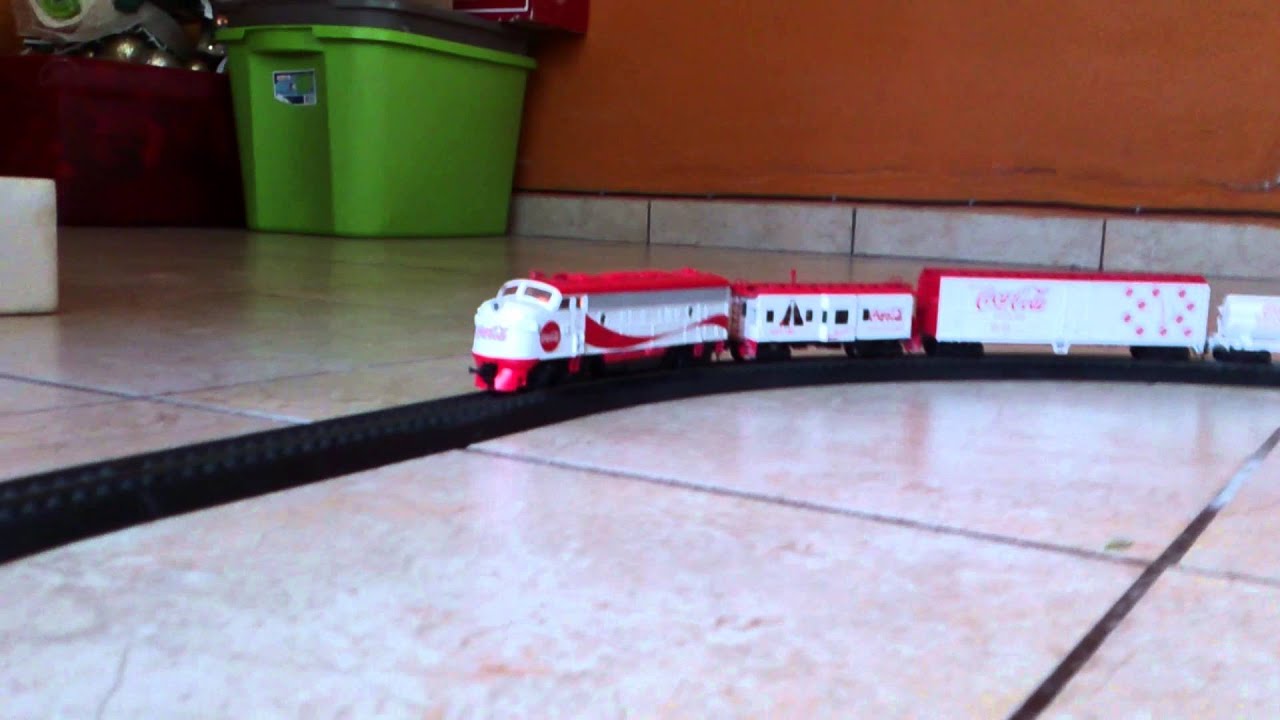 Tren Coca Cola electrico de coleccion - YouTube