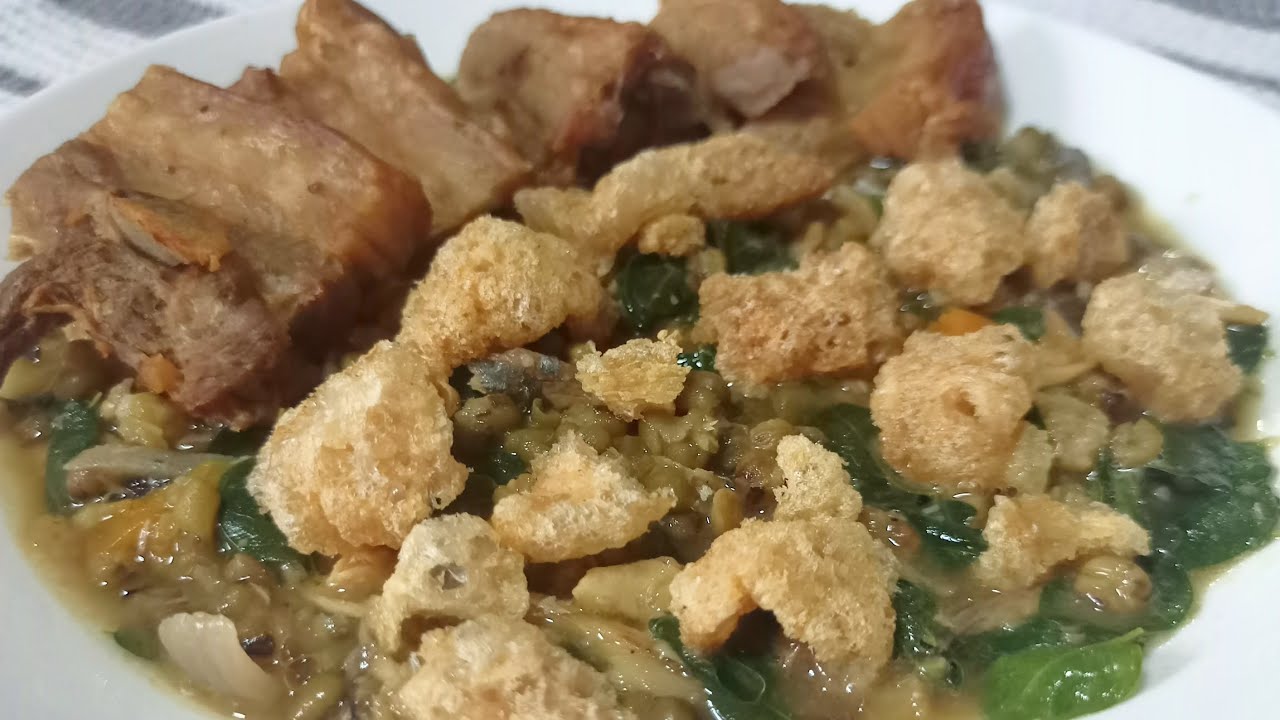 Monggo with Tinapa and Crispy Pork Belly - YouTube
