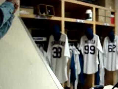 Cubs Locker Room Visit - YouTube