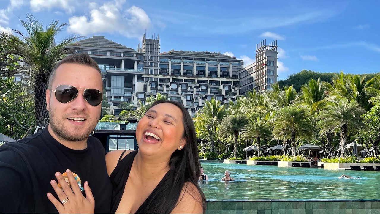 $15 All You Can Eat in The Luxury Bali Hotel | Kempinski Bali - YouTube