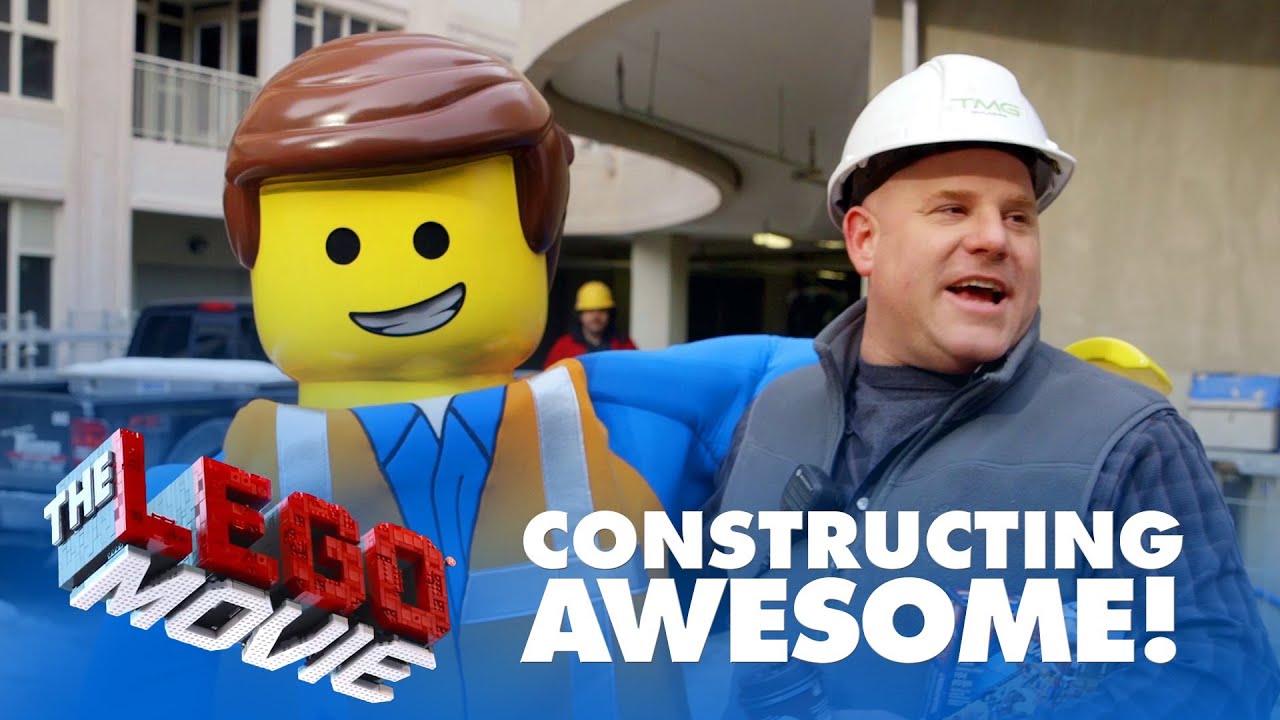 THE LEGO® MOVIE™ - Constructing Awesome! - YouTube