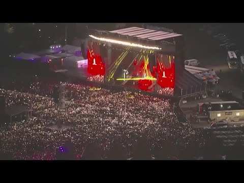 Astroworld Festival timeline: Breaking down how Friday night unfolded ...