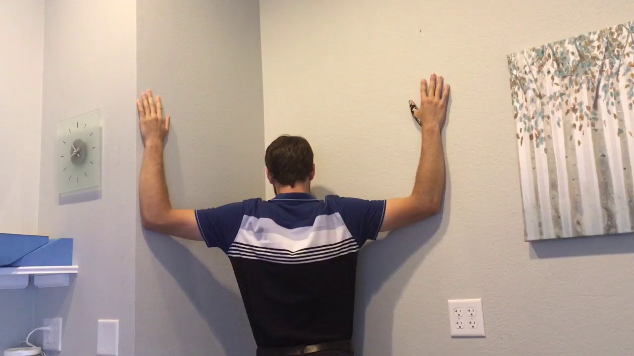 Corner pec stretch - YouTube