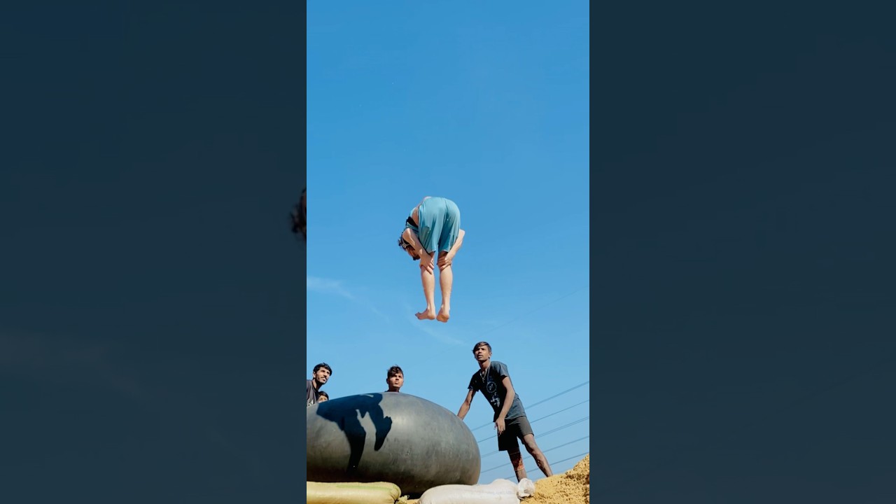 Double pike flip 🤸🏻‍♂️amazing🌍 video beauty bar 👍video DK 💯gymnastic ...