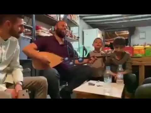 Kürt çocuğu çok güzel şarkı söylüyor - Gerden Zêrê