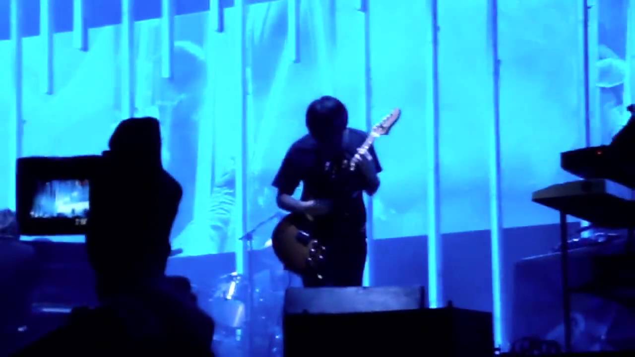 Radiohead - Pyramid Song (Radiohead Live in Praha) - YouTube