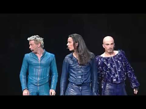 Dünyanın kralları (Roméo et Juliette : de la Haine à l'Amour - Les Rois du monde)