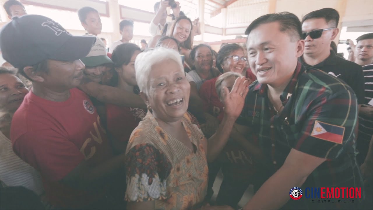 Mga biktima ni Bagyong Ursula sa Pontevedra sinaklolohan ni Kuya Bong ...