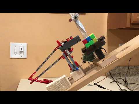 Rubiks cube 3X3 robot solver - YouTube