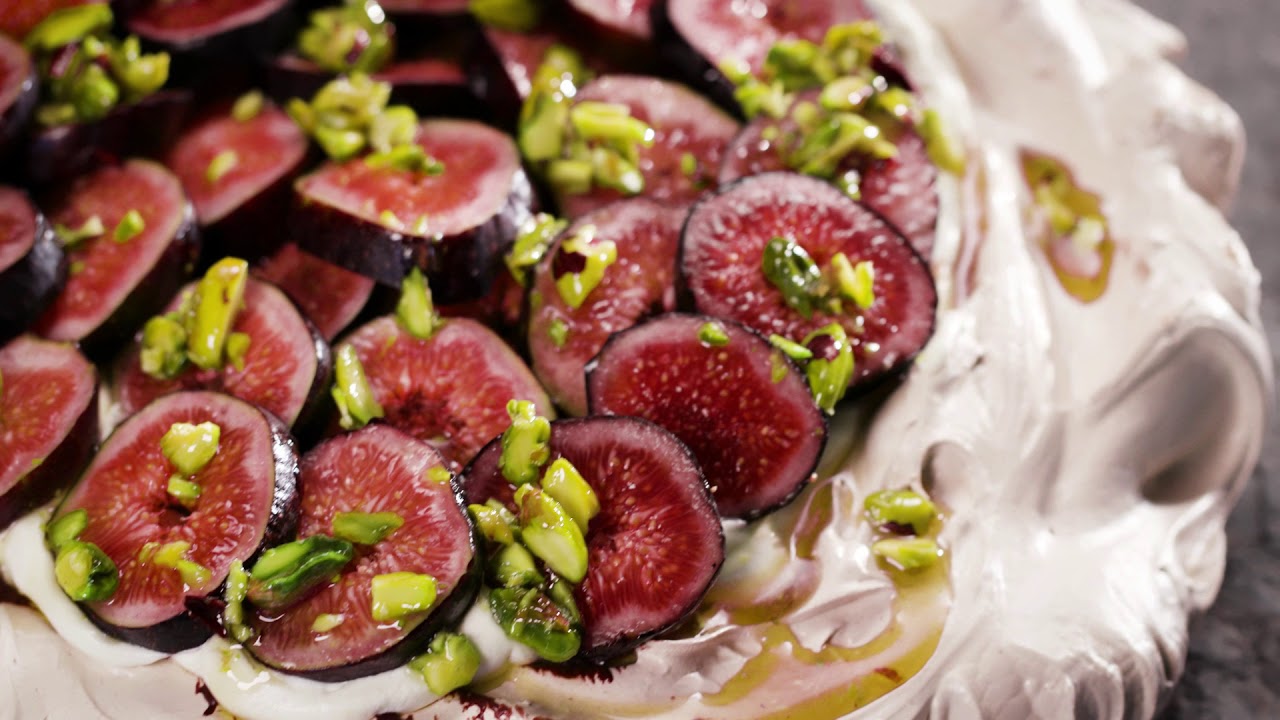 Sweet by Ottolenghi & Helen Goh: Cinnamon Pavlova, Praline Cream and ...