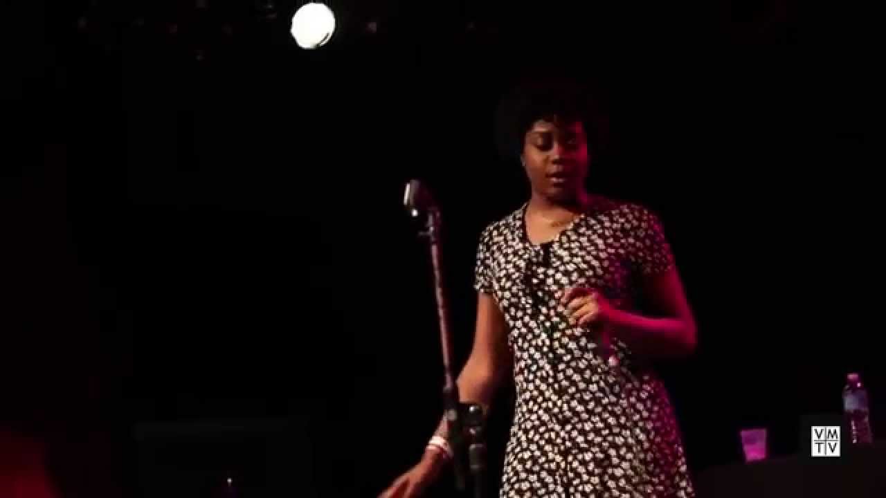Noname Gypsy Performs "Warm Enough" 4/25/15 - YouTube
