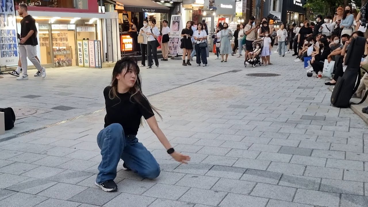 FRIDAY. YU KAGAWA. BEAUTIFUL FASCINATING BUSKING. HONGDAE STREET. - YouTube