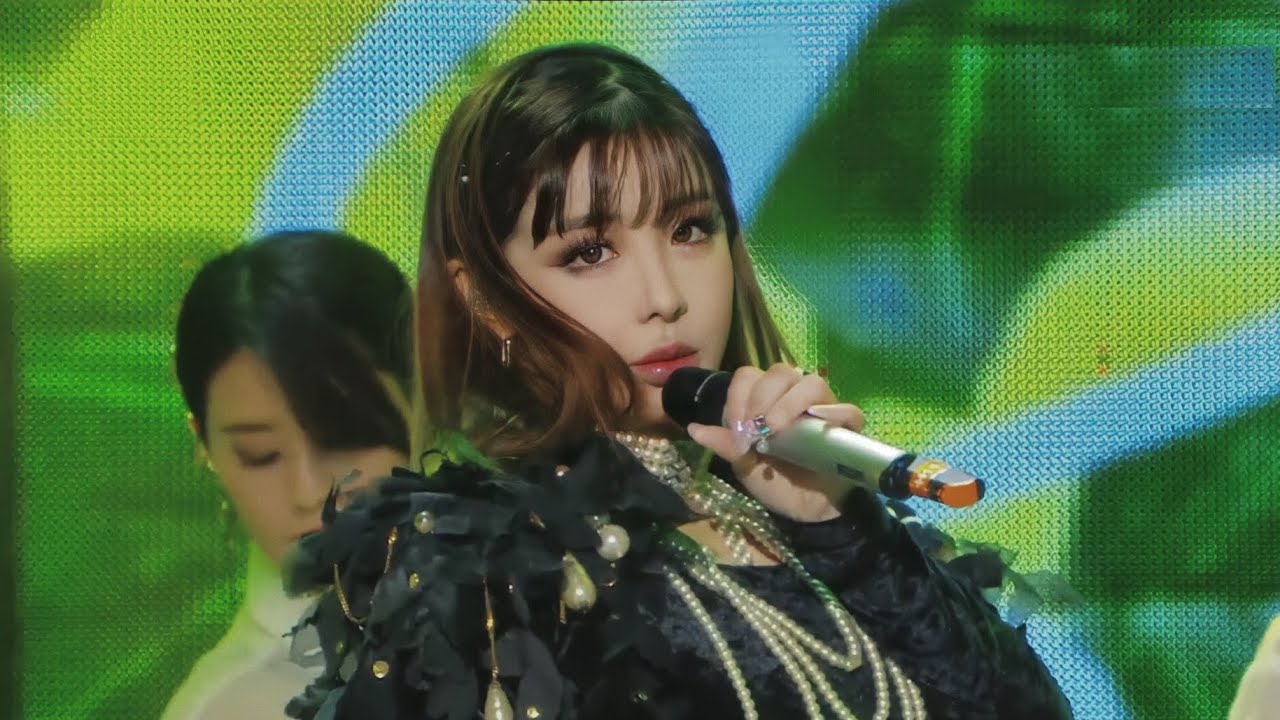 [BOM] 박봄 봄 교차편집 Park Bom Spring Stage Mix - YouTube