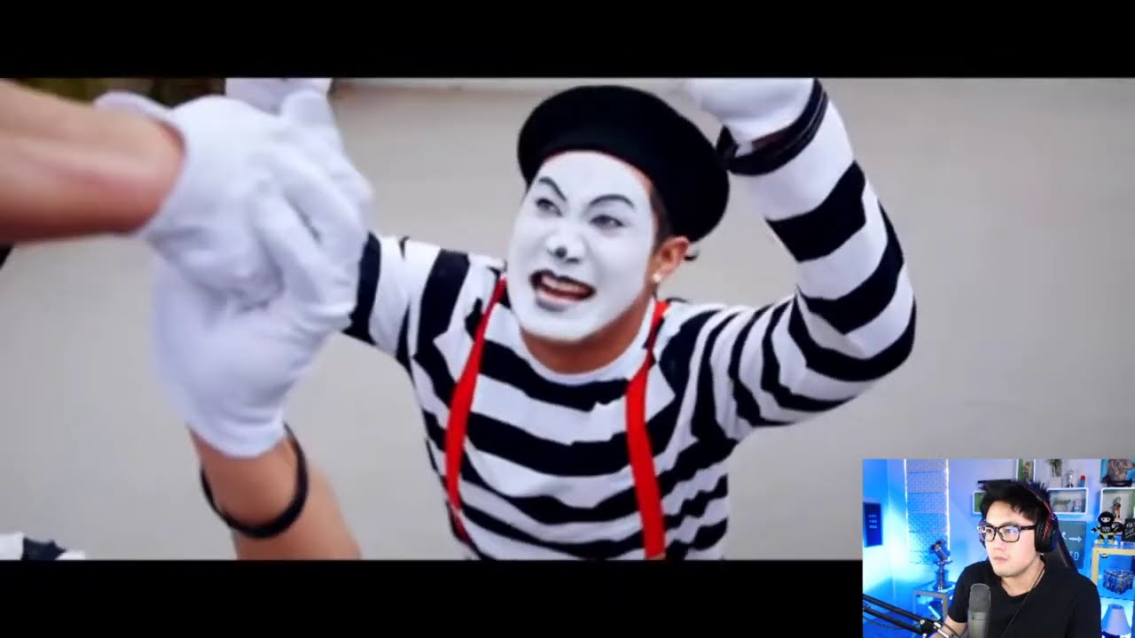 Epic Mime Fight! w/ the chat (Twitch Clip) - YouTube