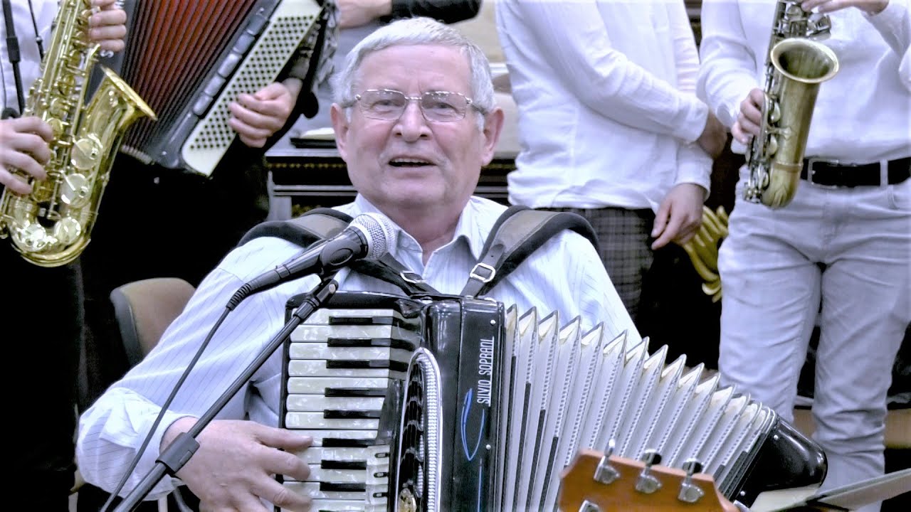 BRATCA-Bihor„ Întâlnirea cântăreților„ MÂNTUIRE AM PRIMIT - Ion BILA ...