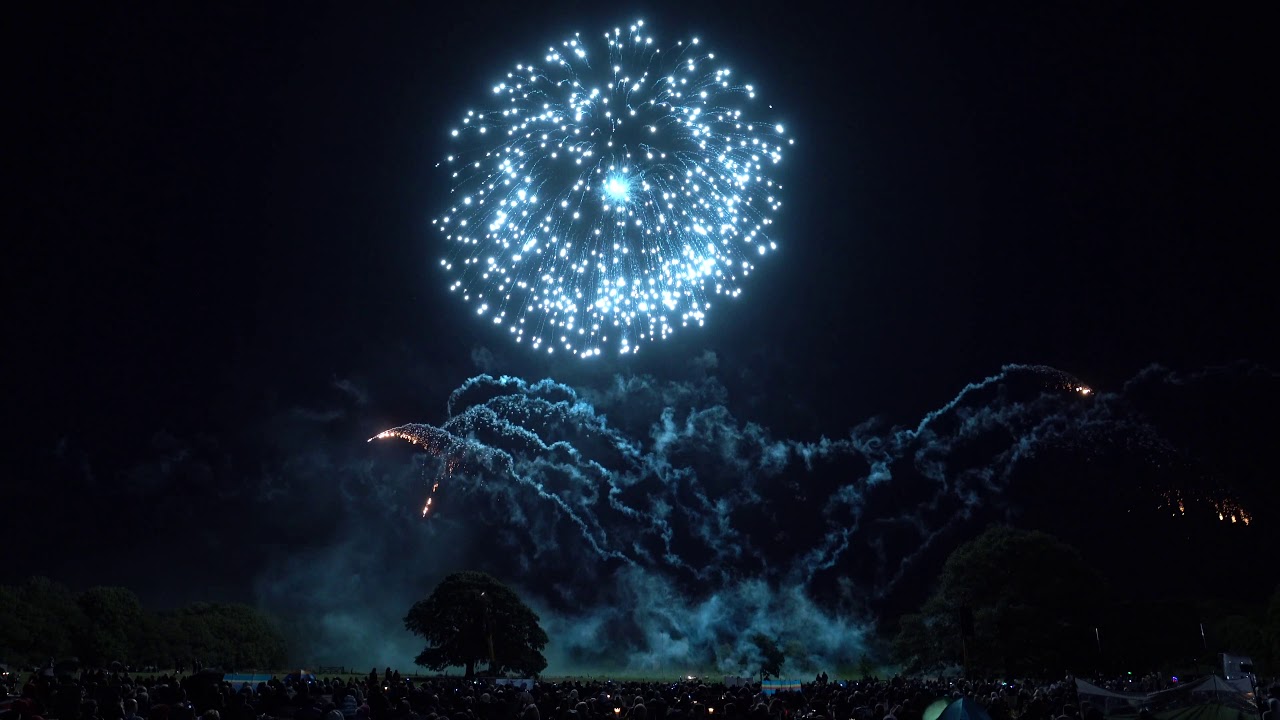 Arley Hall Fireworks champions August 17th 2019 Display 2 Firemonkey ...
