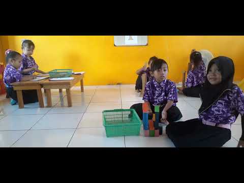 Praktek Mengajar Sentra Balok Paud Tunas Harapan - YouTube