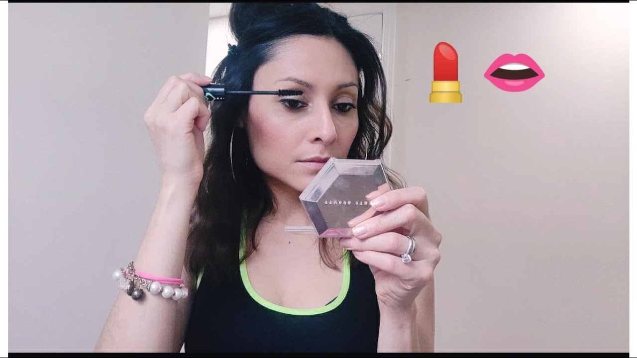 How I do my makeup - YouTube