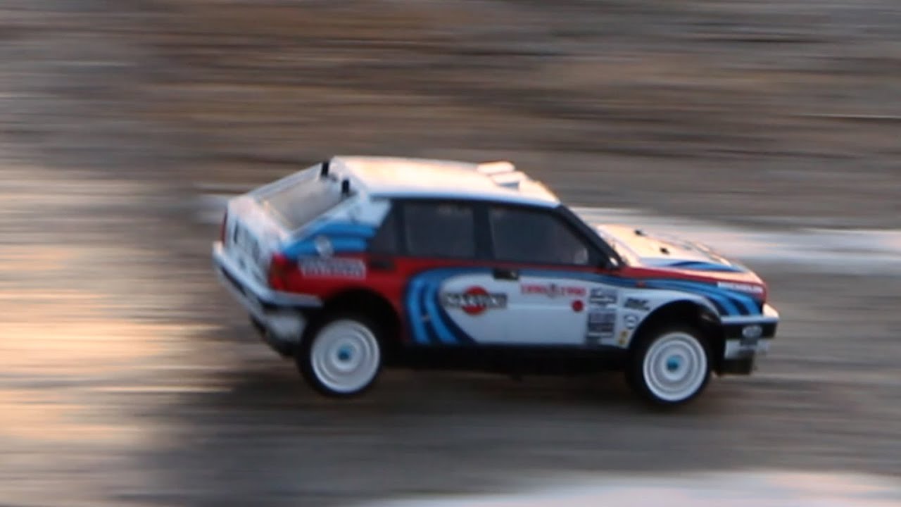 AWESOME RC RALLY RACE - Lancia Delta - YouTube