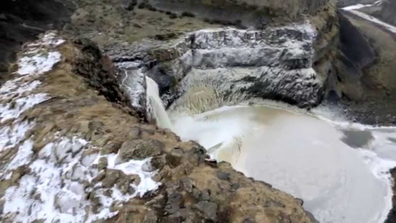 Palouse falls in the winter time - YouTube